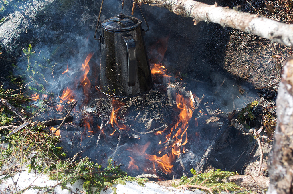 Traditional Boil-Up Lunch | Things to Do | Fogo Island Inn